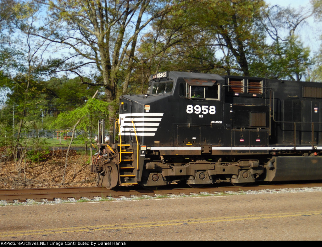 NS 8958